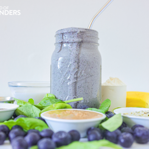 Healthy Green Detox Smoothie (15g of Fiber!)